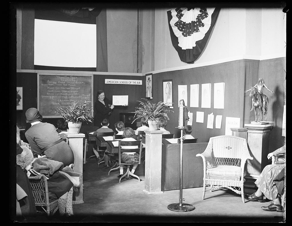 Schools of the Air: How Educators Tried to Innovate With Radio